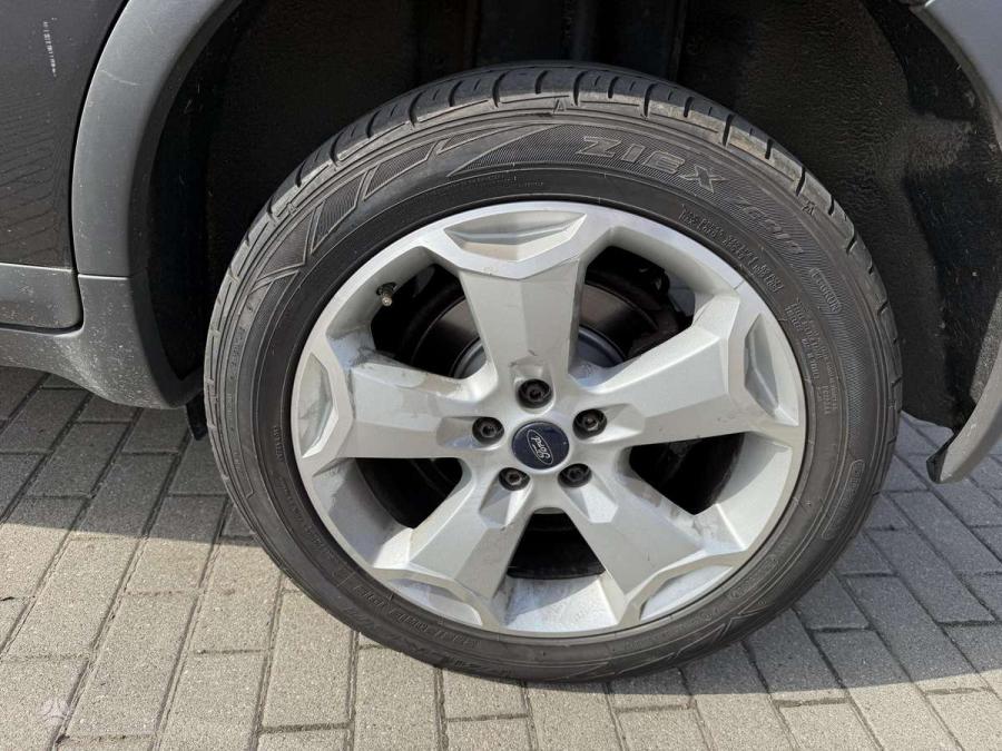 Melns Ford Kuga 2010 Marijampole, ar dzinēja tilpumu 2.52 L un nobraukumu 166 tūkst. km par 3950 €, foto 15 vietnē AUTOMOTO.COM.LV