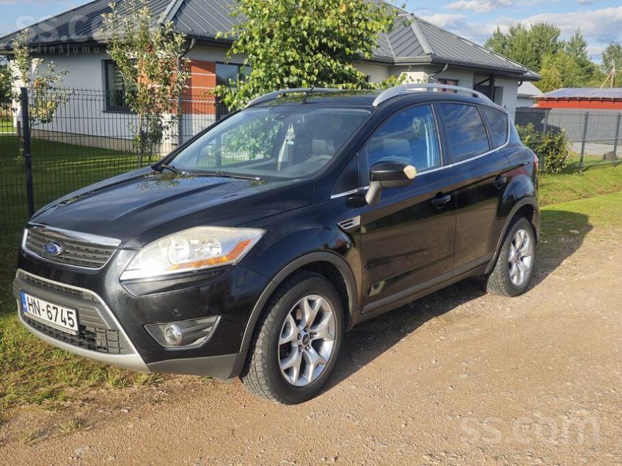 Black Ford Kuga 2010 in Riga, with an engine capacity of 2.50 L and mileage of 132 thousand km for 7200 €, photo 3 on AUTOMOTO.COM.LV