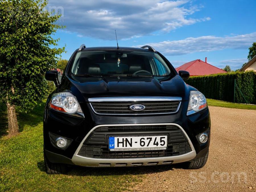 Black Ford Kuga 2010 in Riga, with an engine capacity of 2.50 L and mileage of 132 thousand km for 6800 €, photo 3 on AUTOMOTO.COM.LV