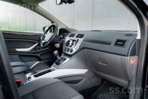 Melns Ford Kuga 2011 Rīga, ar dzinēja tilpumu 2.00 L un nobraukumu 180 tūkst. km par 5990 €, foto 13 vietnē AUTOMOTO.COM.LV