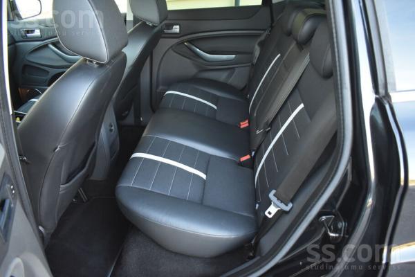 Black Ford Kuga 2011 in Talsi, with an engine capacity of 2.00 L and mileage of 265 thousand km for 6500 €, photo 6 on AUTOMOTO.COM.LV