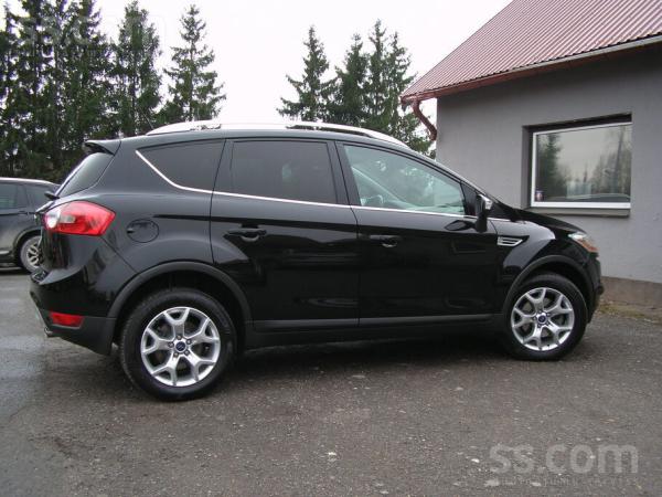 Melns Ford Kuga 2011 Rīga, ar dzinēja tilpumu 2.00 L un nobraukumu 0 tūkst. km par 7850 €, foto 4 vietnē AUTOMOTO.COM.LV