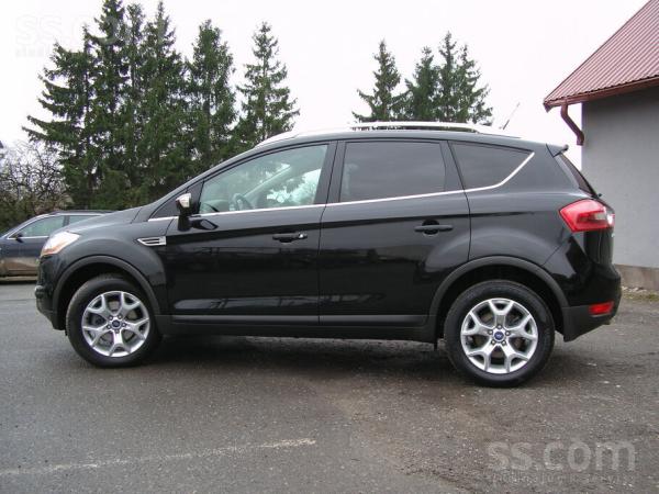 Melns Ford Kuga 2011 Rīga, ar dzinēja tilpumu 2.00 L un nobraukumu 0 tūkst. km par 7850 €, foto 5 vietnē AUTOMOTO.COM.LV
