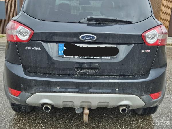 Melns Ford Kuga 2011 Utena, ar dzinēja tilpumu 2.00 L un nobraukumu 196 tūkst. km par 5300 €, foto 5 vietnē AUTOMOTO.COM.LV