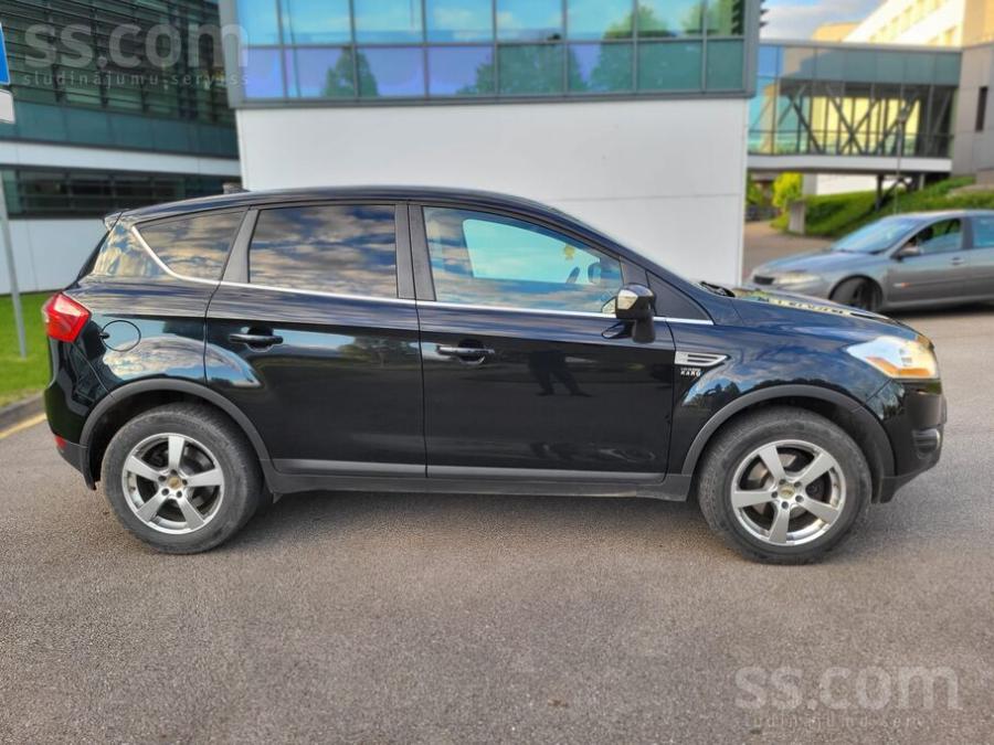 Melns Ford Kuga 2011 Daugavpils, ar dzinēja tilpumu 2.00 L un nobraukumu 184 tūkst. km par 5500 €, foto 6 vietnē AUTOMOTO.COM.LV