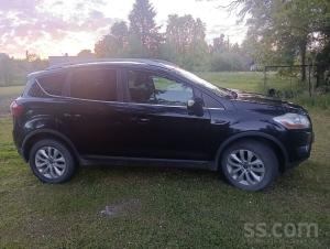 Melns Ford Kuga 2011 Liepāja, ar dzinēja tilpumu 2.00 L un nobraukumu 288 tūkst. km par 5000 €, foto 3 vietnē AUTOMOTO.COM.LV
