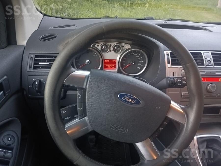 Melns Ford Kuga 2011 Liepāja, ar dzinēja tilpumu 2.00 L un nobraukumu 288 tūkst. km par 5000 €, foto 8 vietnē AUTOMOTO.COM.LV