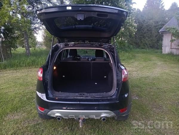Black Ford Kuga 2011 in Liepaja, with an engine capacity of 2.00 L and mileage of 288 thousand km for 5000 €, photo 9 on AUTOMOTO.COM.LV