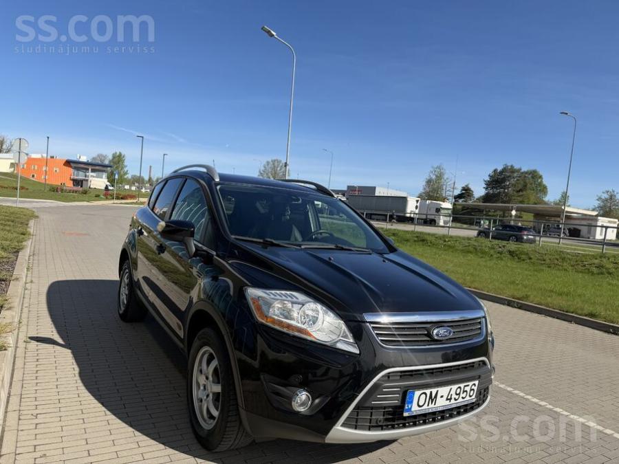 Black Ford Kuga 2011 in Rezekne, with an engine capacity of 2.00 L and mileage of 0 thousand km for 6450 €, photo 5 on AUTOMOTO.COM.LV