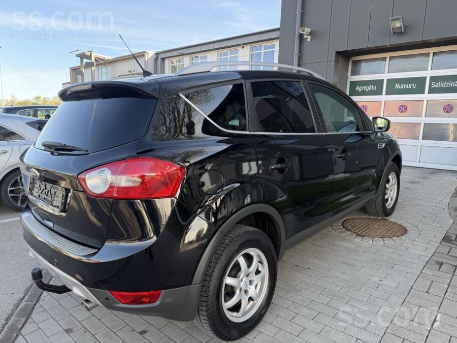 Black Ford Kuga 2011 in Rezekne, with an engine capacity of 2.00 L and mileage of 0 thousand km for 6450 €, photo 8 on AUTOMOTO.COM.LV