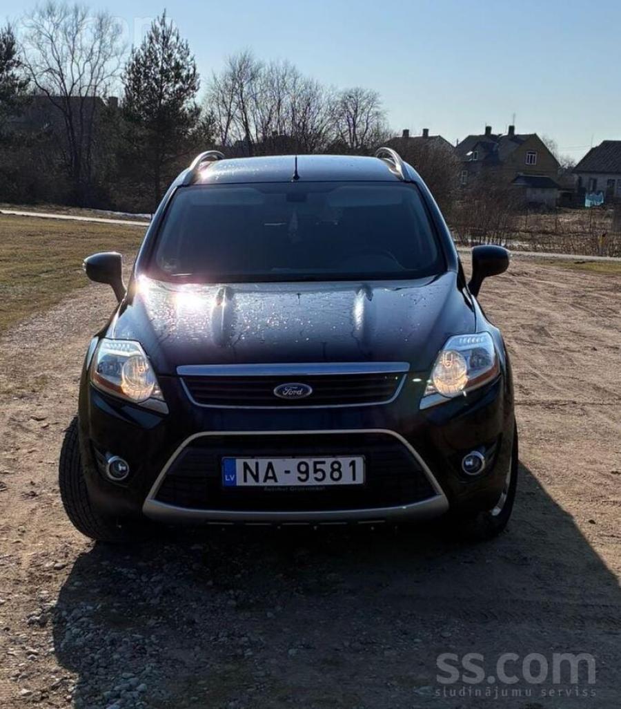 Melns Ford Kuga 2011 Tukums, ar dzinēja tilpumu 2.00 L un nobraukumu 208 tūkst. km par 4900 €, foto 1 vietnē AUTOMOTO.COM.LV