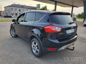 Melns Ford Kuga 2011 Daugavpils, ar dzinēja tilpumu 2.00 L un nobraukumu 186 tūkst. km par 5500 €, foto 3 vietnē AUTOMOTO.COM.LV