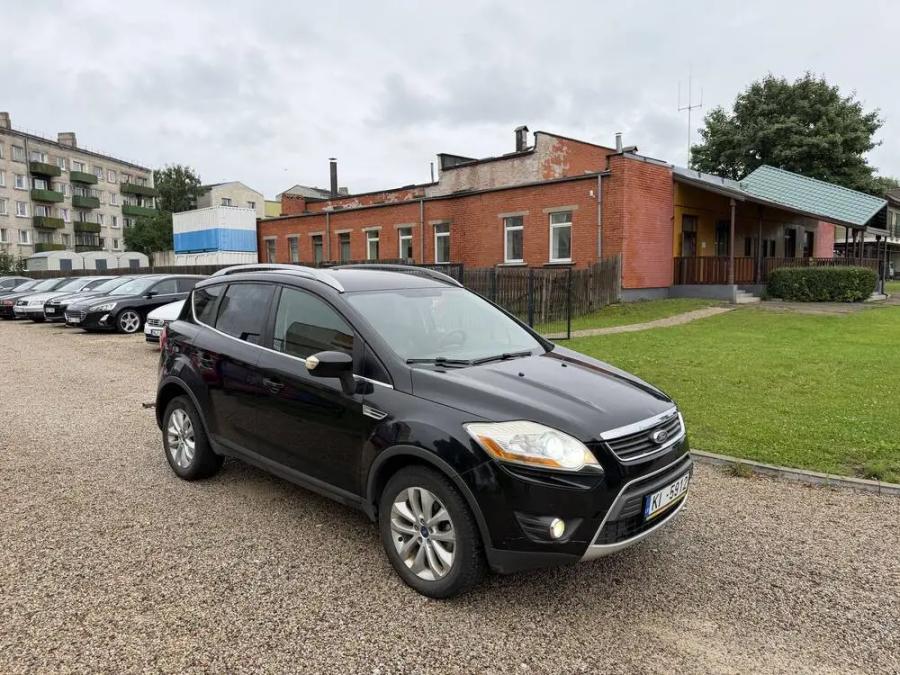 Black Ford Kuga 2011 in Ventspils, with an engine capacity of 2.00 L and mileage of 288 thousand km for 5590 €, photo 4 on AUTOMOTO.COM.LV