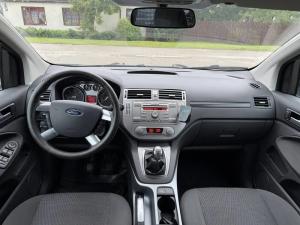 Black Ford Kuga 2011 in Ventspils, with an engine capacity of 2.00 L and mileage of 288 thousand km for 5590 €, photo 13 on AUTOMOTO.COM.LV