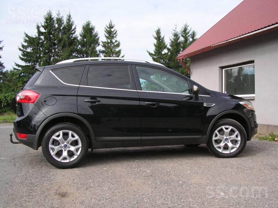 Black Ford Kuga 2011 in Riga, with an engine capacity of 2.00 L and mileage of 0 thousand km for 5450 €, photo 4 on AUTOMOTO.COM.LV
