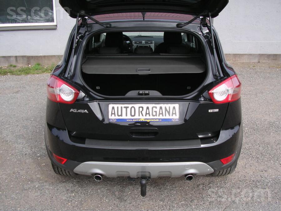 Black Ford Kuga 2011 in Riga, with an engine capacity of 2.00 L and mileage of 0 thousand km for 5450 €, photo 20 on AUTOMOTO.COM.LV