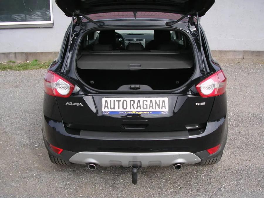 Black Ford Kuga 2011 in Sigulda, with an engine capacity of 2.00 L and mileage of 331 thousand km for 5450 €, photo 20 on AUTOMOTO.COM.LV