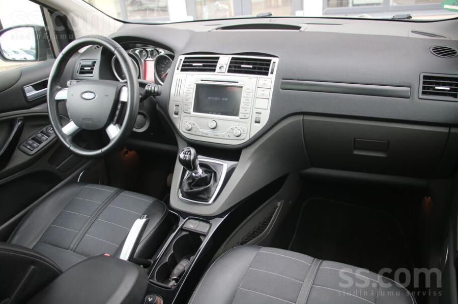 Black Ford Kuga 2011 in Tukums, with an engine capacity of 2.00 L and mileage of 245 thousand km for 6999 €, photo 15 on AUTOMOTO.COM.LV
