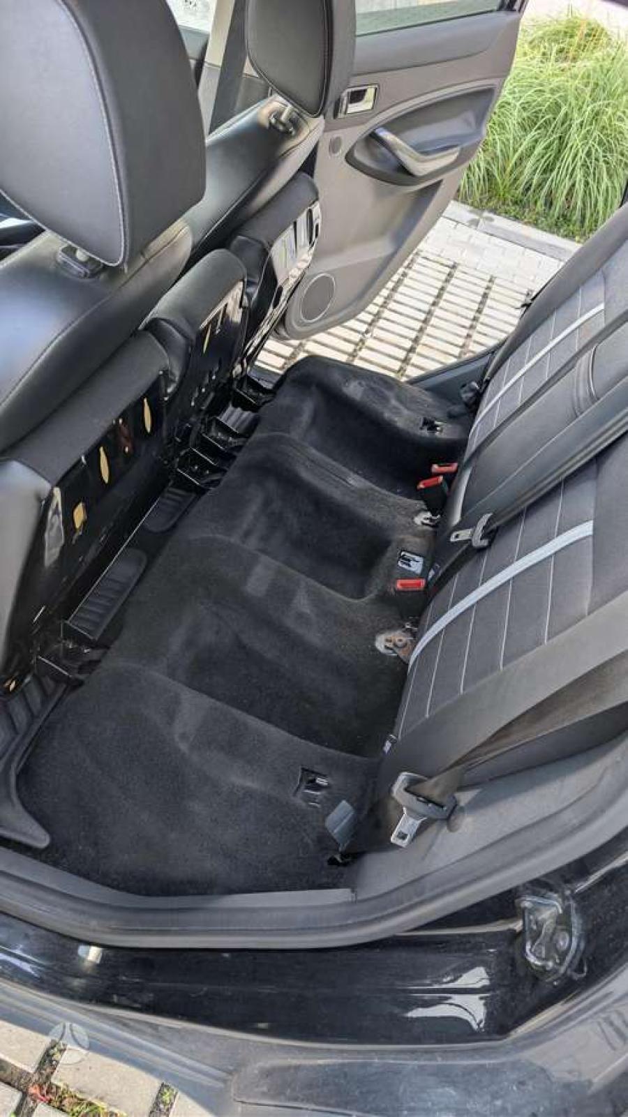 Melns Ford Kuga 2011 Viļņa, ar dzinēja tilpumu 2.00 L un nobraukumu 220 tūkst. km par 5000 €, foto 19 vietnē AUTOMOTO.COM.LV