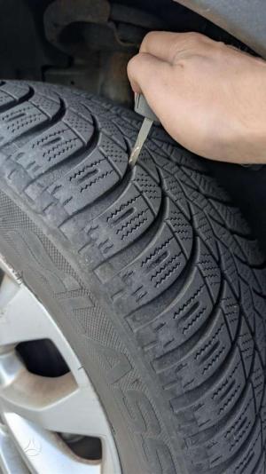 Melns Ford Kuga 2011 Viļņa, ar dzinēja tilpumu 2.00 L un nobraukumu 220 tūkst. km par 5000 €, foto 27 vietnē AUTOMOTO.COM.LV