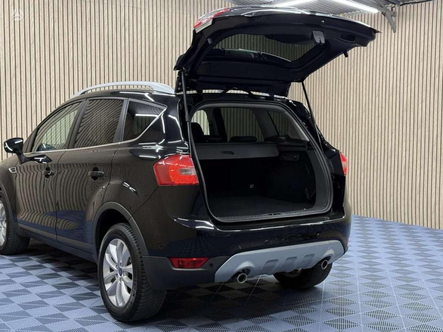 Melns Ford Kuga 2011 Marijampole, ar dzinēja tilpumu 2.00 L un nobraukumu 202 tūkst. km par 5700 €, foto 13 vietnē AUTOMOTO.COM.LV
