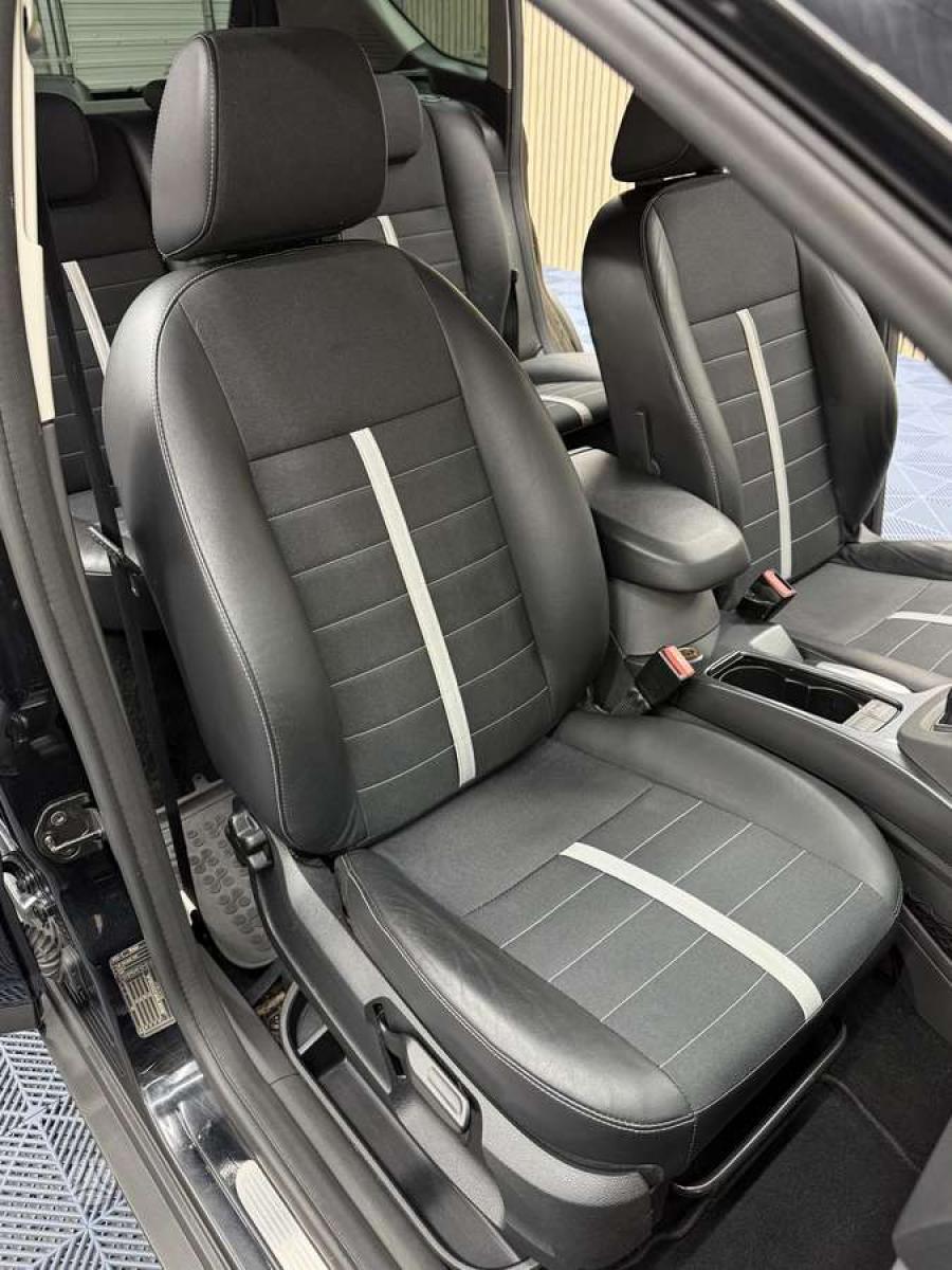 Melns Ford Kuga 2011 Marijampole, ar dzinēja tilpumu 2.00 L un nobraukumu 202 tūkst. km par 5700 €, foto 17 vietnē AUTOMOTO.COM.LV