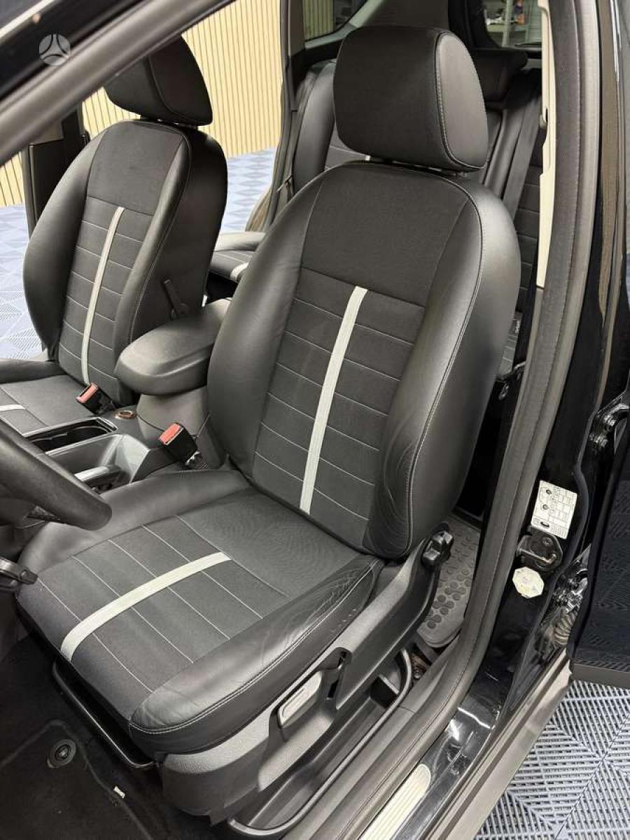 Melns Ford Kuga 2011 Marijampole, ar dzinēja tilpumu 2.00 L un nobraukumu 202 tūkst. km par 5700 €, foto 20 vietnē AUTOMOTO.COM.LV