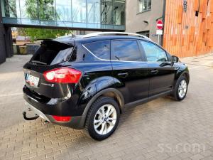 Melns Ford Kuga 2012 Daugavpils, ar dzinēja tilpumu 2.00 L un nobraukumu 0 tūkst. km par 6550 €, foto 4 vietnē AUTOMOTO.COM.LV