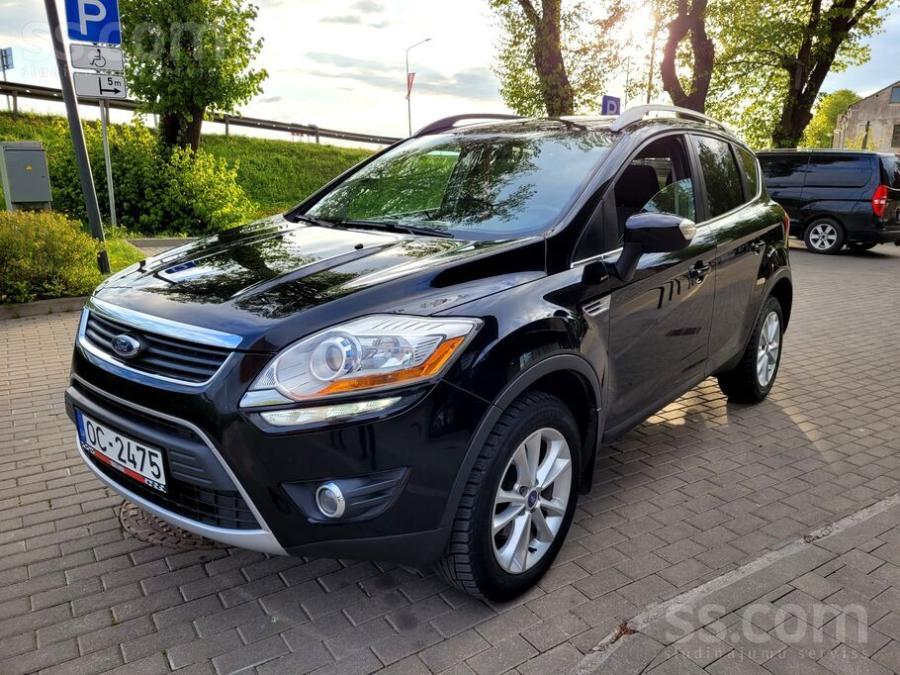 Melns Ford Kuga 2012 Daugavpils, ar dzinēja tilpumu 2.00 L un nobraukumu 0 tūkst. km par 6550 €, foto 9 vietnē AUTOMOTO.COM.LV
