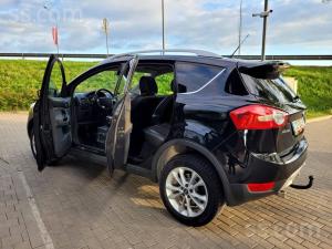 Melns Ford Kuga 2012 Daugavpils, ar dzinēja tilpumu 2.00 L un nobraukumu 0 tūkst. km par 6550 €, foto 17 vietnē AUTOMOTO.COM.LV