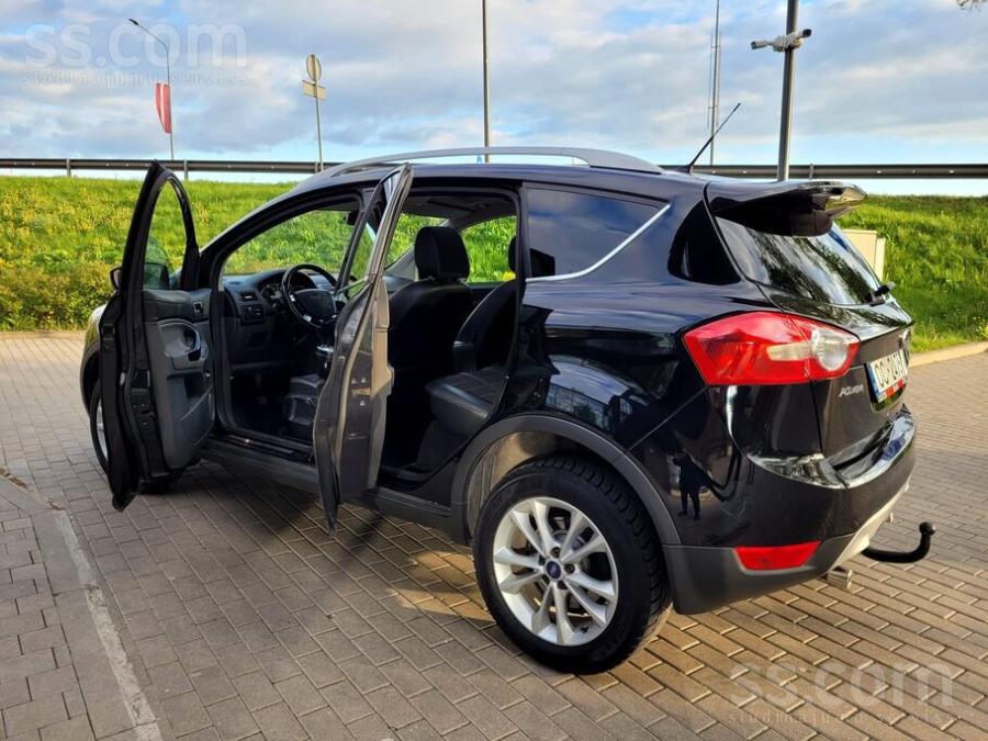 Melns Ford Kuga 2012 Daugavpils, ar dzinēja tilpumu 2.00 L un nobraukumu 0 tūkst. km par 6550 €, foto 17 vietnē AUTOMOTO.COM.LV