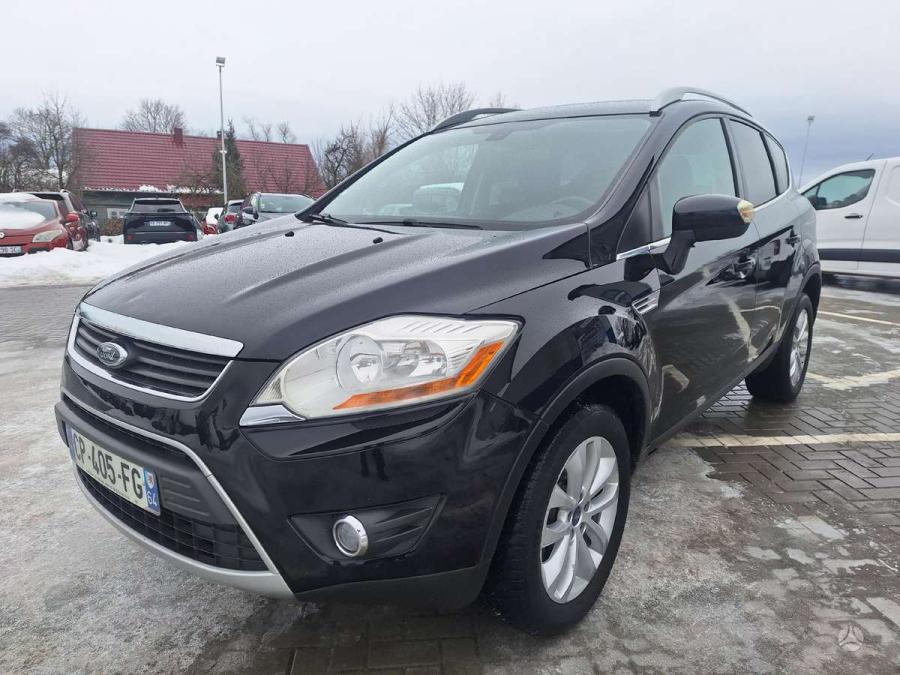 Black Ford Kuga 2012 in Taurage, with an engine capacity of 2.00 L and mileage of 251 thousand km for 4800 €, photo 3 on AUTOMOTO.COM.LV