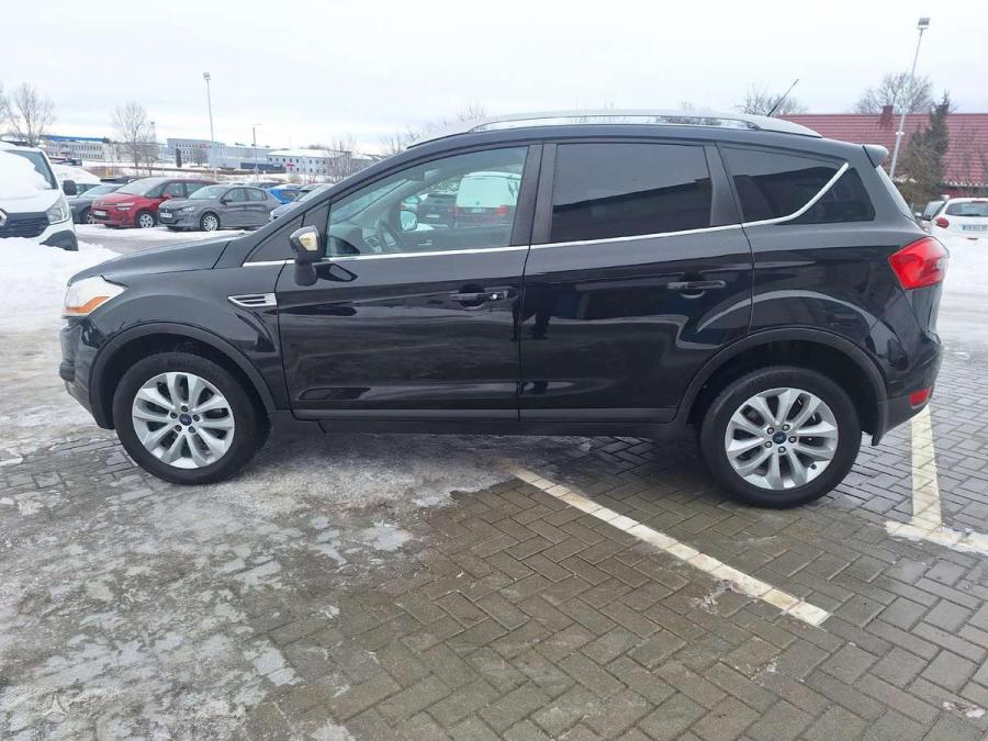 Black Ford Kuga 2012 in Taurage, with an engine capacity of 2.00 L and mileage of 251 thousand km for 4800 €, photo 4 on AUTOMOTO.COM.LV