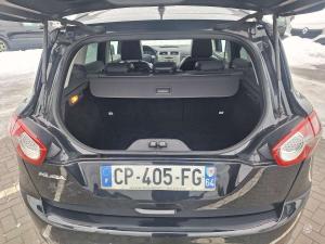 Black Ford Kuga 2012 in Taurage, with an engine capacity of 2.00 L and mileage of 251 thousand km for 4800 €, photo 16 on AUTOMOTO.COM.LV