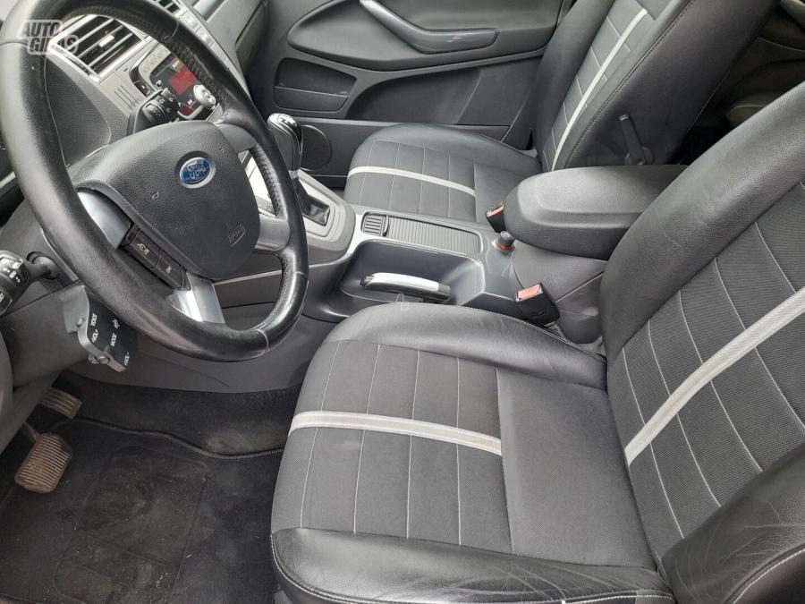 Melns Ford Kuga 2012 Mažeikiai, ar dzinēja tilpumu 2.00 L un nobraukumu 282 tūkst. km par 4700 €, foto 10 vietnē AUTOMOTO.COM.LV