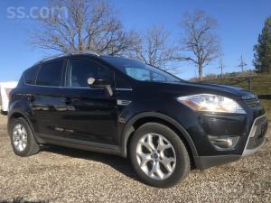 Black Ford Kuga 2012 in Valmiera, with an engine capacity of 2.00 L and mileage of 270 thousand km for 5890 €, photo 3 on AUTOMOTO.COM.LV