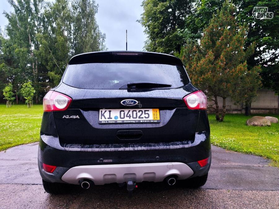 Melns Ford Kuga 2012 Mažeikiai, ar dzinēja tilpumu 2.00 L un nobraukumu 221 tūkst. km par 6200 €, foto 9 vietnē AUTOMOTO.COM.LV