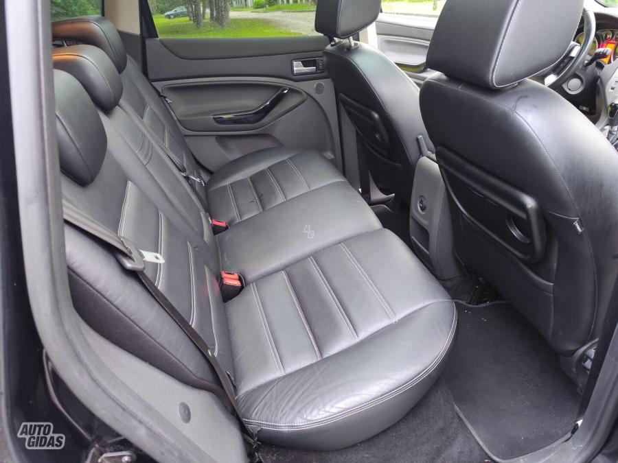 Melns Ford Kuga 2012 Mažeikiai, ar dzinēja tilpumu 2.00 L un nobraukumu 221 tūkst. km par 6200 €, foto 18 vietnē AUTOMOTO.COM.LV