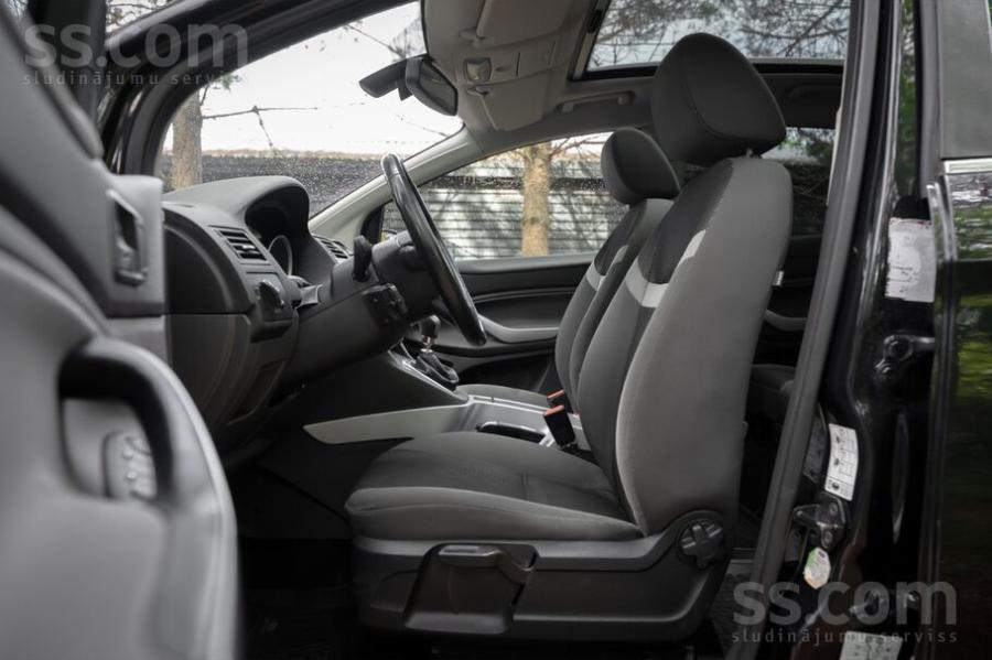 Melns Ford Kuga 2012 Tukums, ar dzinēja tilpumu 2.00 L un nobraukumu 282 tūkst. km par 5790 €, foto 10 vietnē AUTOMOTO.COM.LV