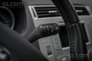 Melns Ford Kuga 2012 Tukums, ar dzinēja tilpumu 2.00 L un nobraukumu 282 tūkst. km par 5790 €, foto 19 vietnē AUTOMOTO.COM.LV