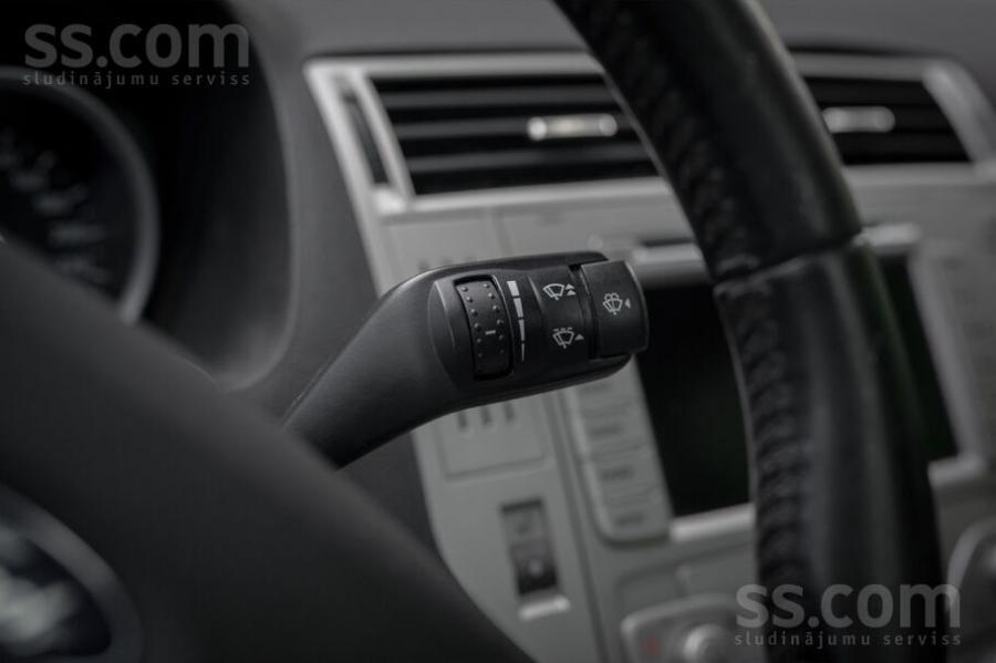 Melns Ford Kuga 2012 Tukums, ar dzinēja tilpumu 2.00 L un nobraukumu 282 tūkst. km par 5790 €, foto 19 vietnē AUTOMOTO.COM.LV