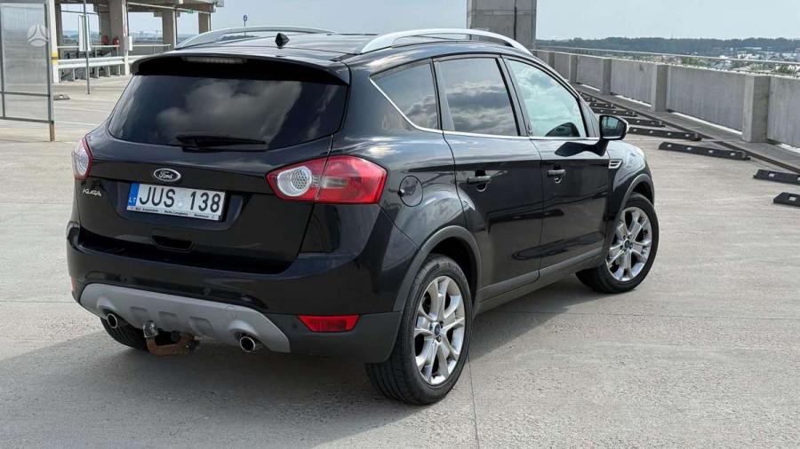 Melns Ford Kuga 2012 Viļņa, ar dzinēja tilpumu 2.00 L un nobraukumu 176 tūkst. km par 6000 €, foto 6 vietnē AUTOMOTO.COM.LV