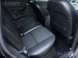 Melns Ford Kuga 2012 Rīga, ar dzinēja tilpumu 2.00 L un nobraukumu 236 tūkst. km par 6800 €, foto 14 vietnē AUTOMOTO.COM.LV