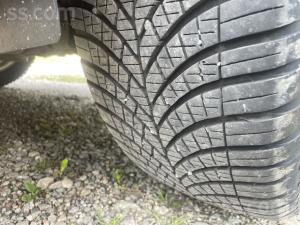 Melns Ford Kuga 2012 Rīga, ar dzinēja tilpumu 2.00 L un nobraukumu 236 tūkst. km par 6800 €, foto 24 vietnē AUTOMOTO.COM.LV