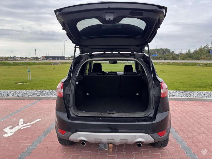 Melns Ford Kuga 2012 Kauņa, ar dzinēja tilpumu 2.00 L un nobraukumu 316 tūkst. km par 4350 €, foto 8 vietnē AUTOMOTO.COM.LV