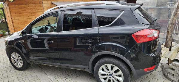 Black Ford Kuga 2012 in Pasvalys, with an engine capacity of 2.00 L and mileage of 245 thousand km for 4500 €, photo 3 on AUTOMOTO.COM.LV
