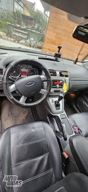 Black Ford Kuga 2012 in Pasvalys, with an engine capacity of 2.00 L and mileage of 245 thousand km for 4500 €, photo 7 on AUTOMOTO.COM.LV