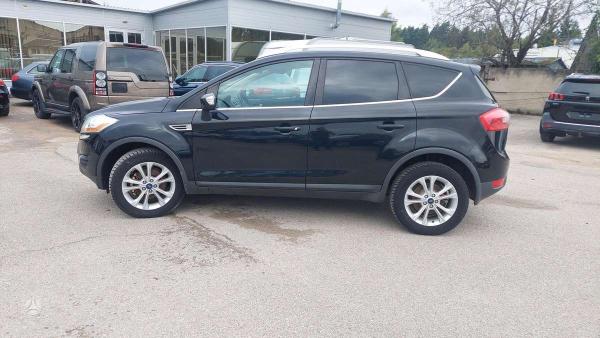 Melns Ford Kuga 2012 Utena, ar dzinēja tilpumu 2.00 L un nobraukumu 254 tūkst. km par 5000 €, foto 4 vietnē AUTOMOTO.COM.LV