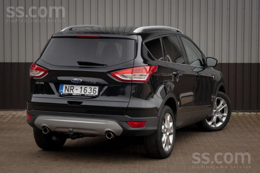 Melns Ford Kuga 2013 Talsi, ar dzinēja tilpumu 2.00 L un nobraukumu 222 tūkst. km par 8950 €, foto 7 vietnē AUTOMOTO.COM.LV