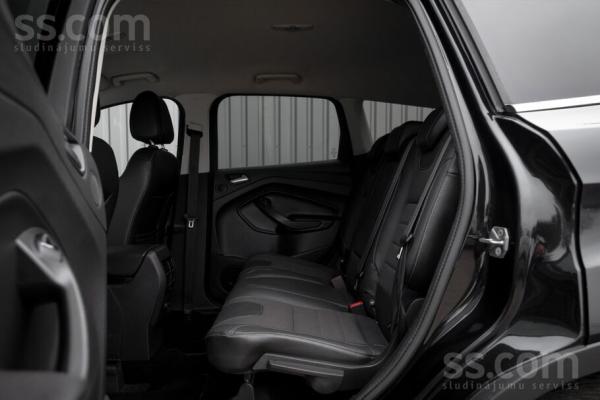 Melns Ford Kuga 2013 Talsi, ar dzinēja tilpumu 2.00 L un nobraukumu 222 tūkst. km par 7650 €, foto 10 vietnē AUTOMOTO.COM.LV